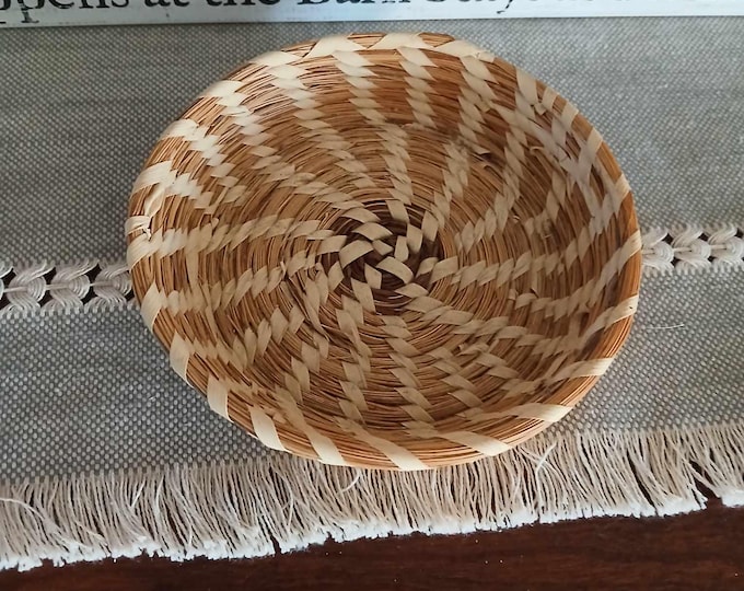 Gullah Sweetgrass Baskets Made With Pine Needles - FREE SHIPPING!! - Etsy