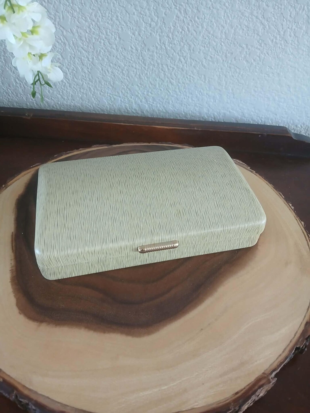 Vintage Clam Shell Hinged Jewelry Box With Satin Pouch, Light Blue ...