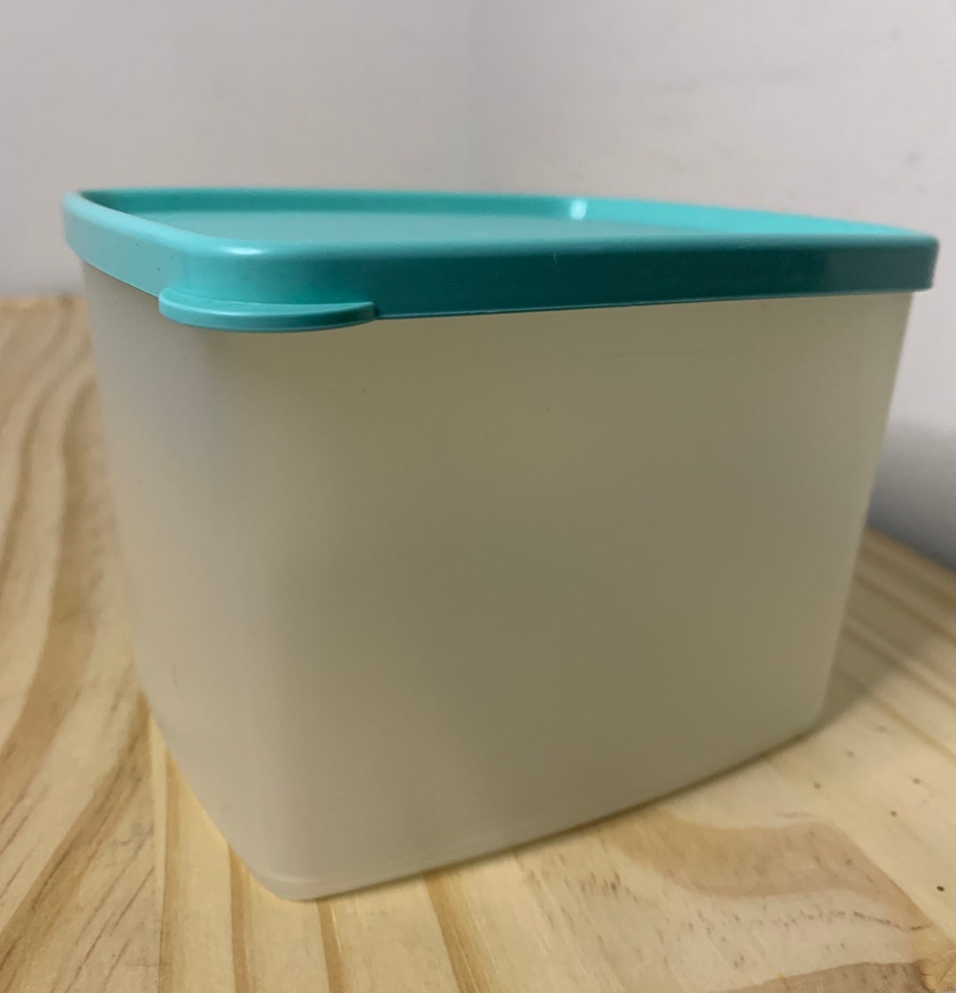 Blue Stackable Square Tupperware Container 312-9 With Lid 5550C-1 - Etsy