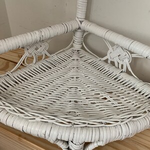 Vintage White Wicker Two Tier Knick Knack Corner Shelf White 20” Tall ...