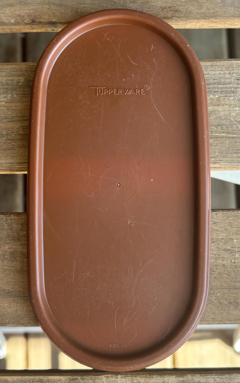 Tupperware Modular Mates Replacement Lids 1616. Flip Top Numbers: 1617/ ...