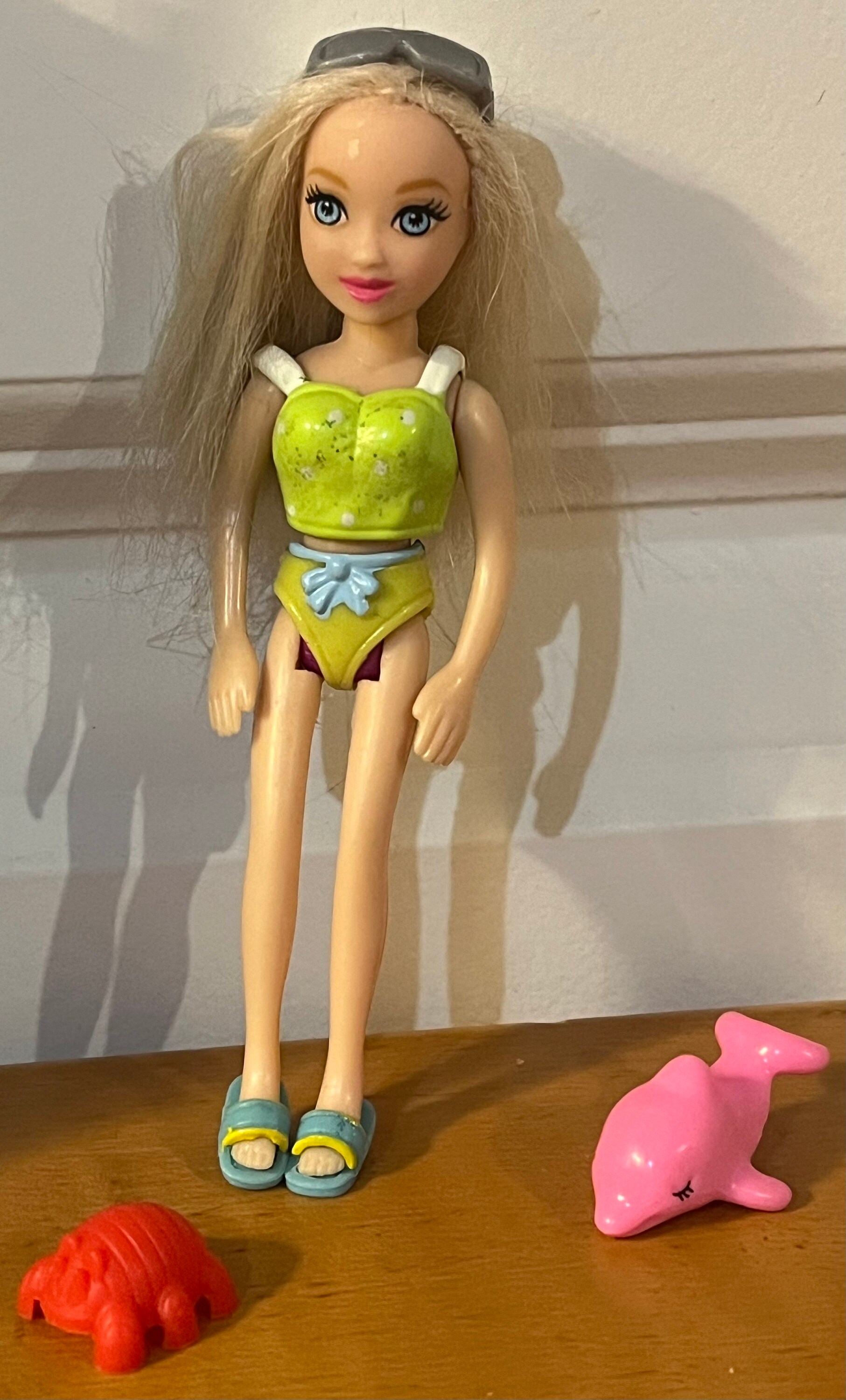 Vintage 2002 Polly Pocket Fashion Lifeguard Tower With 1 Polly Doll ...