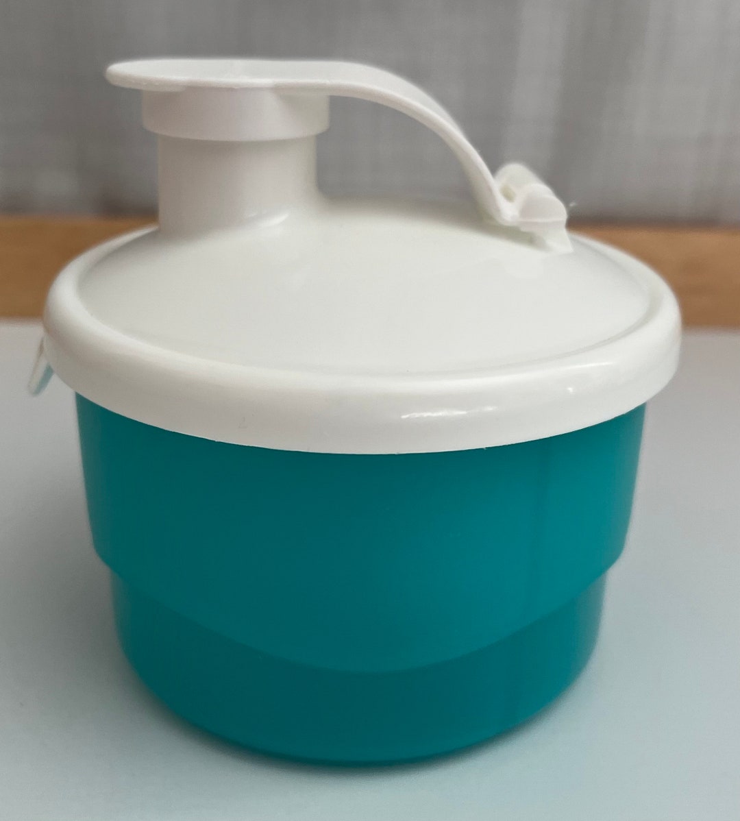 Vintage Tupperware Divided Formula Feeder Baby Container 3552A/3553A ...
