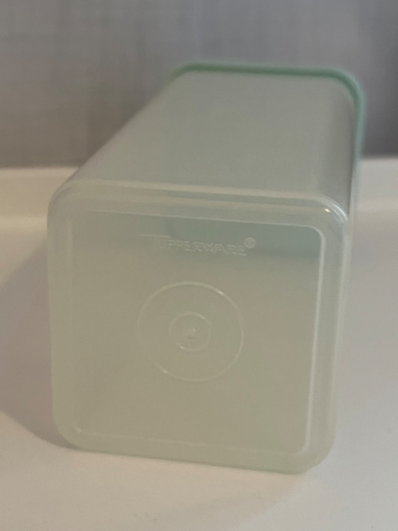 Vintage Tupperware Cheese Storage Clear Container 1827 With Mint Lid ...