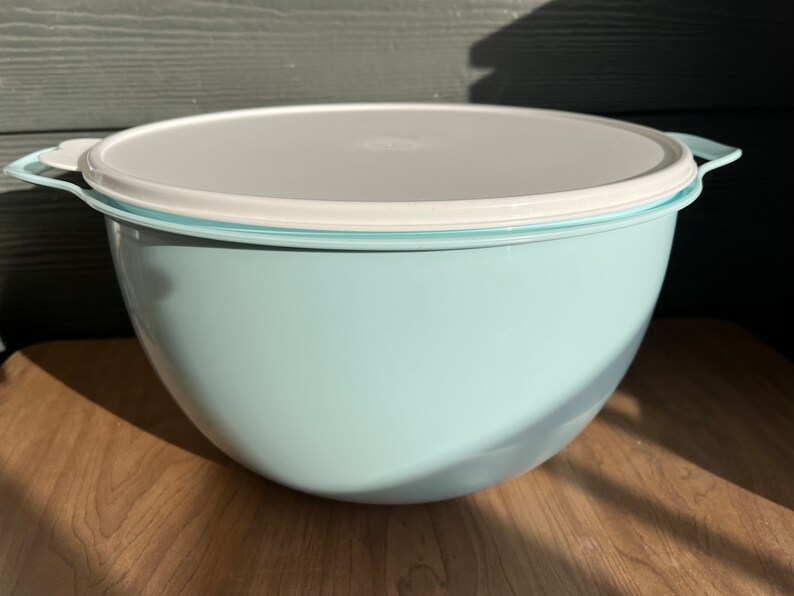 Tupperware Thatsa Mega Bowl Turquoise Blue 42cups, / 10L, 5377A-2 With ...