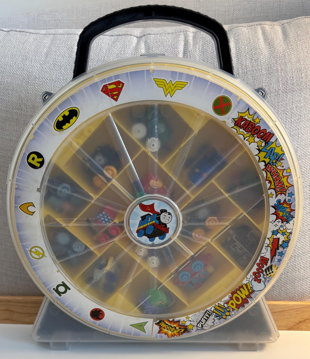 Thomas the Tank Engine Minis Superheroes With Carrying Case Holds 14 ...