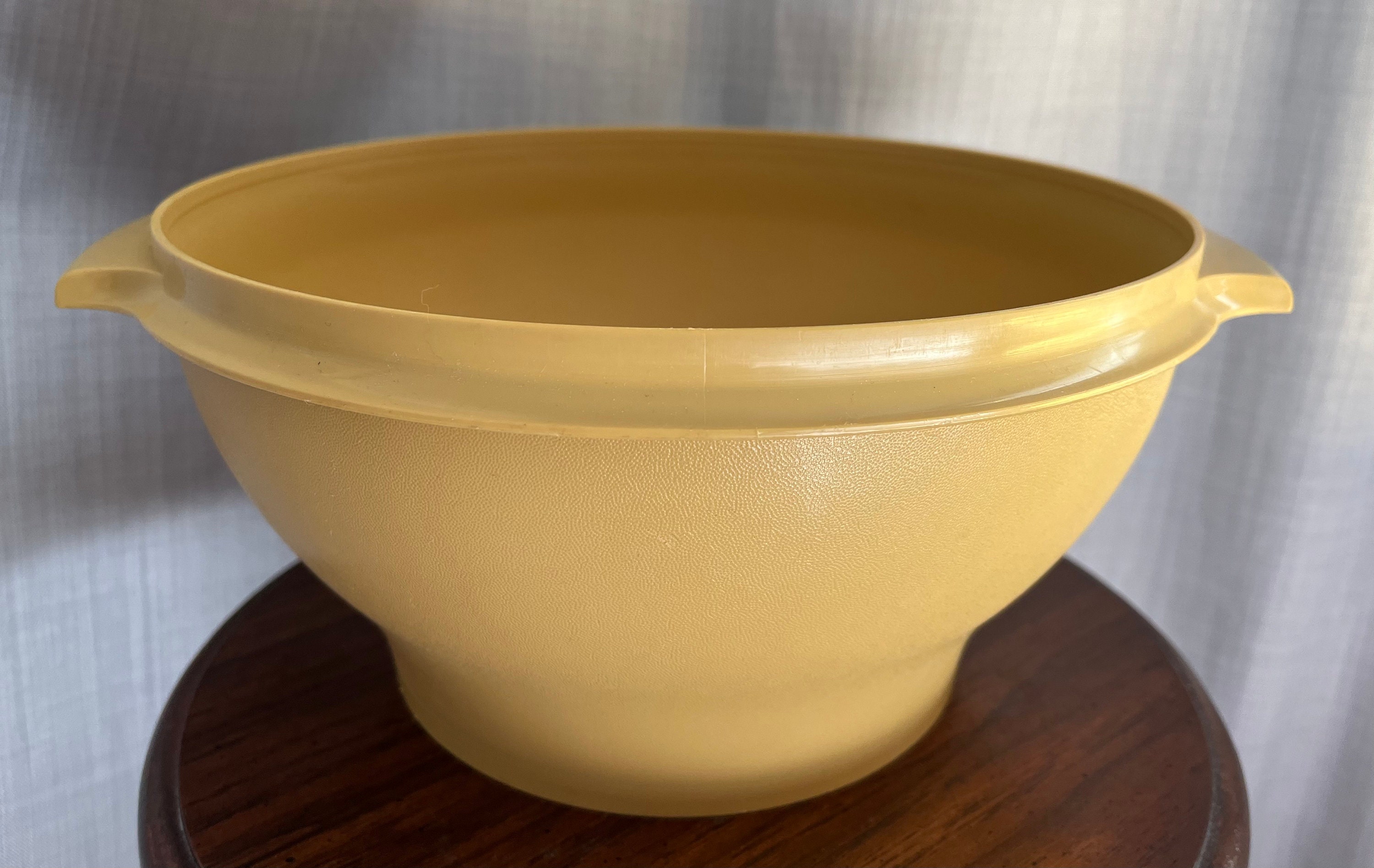 Vintage Harvest Gold Tupperware Servalier Salad Serving Bowl - Etsy