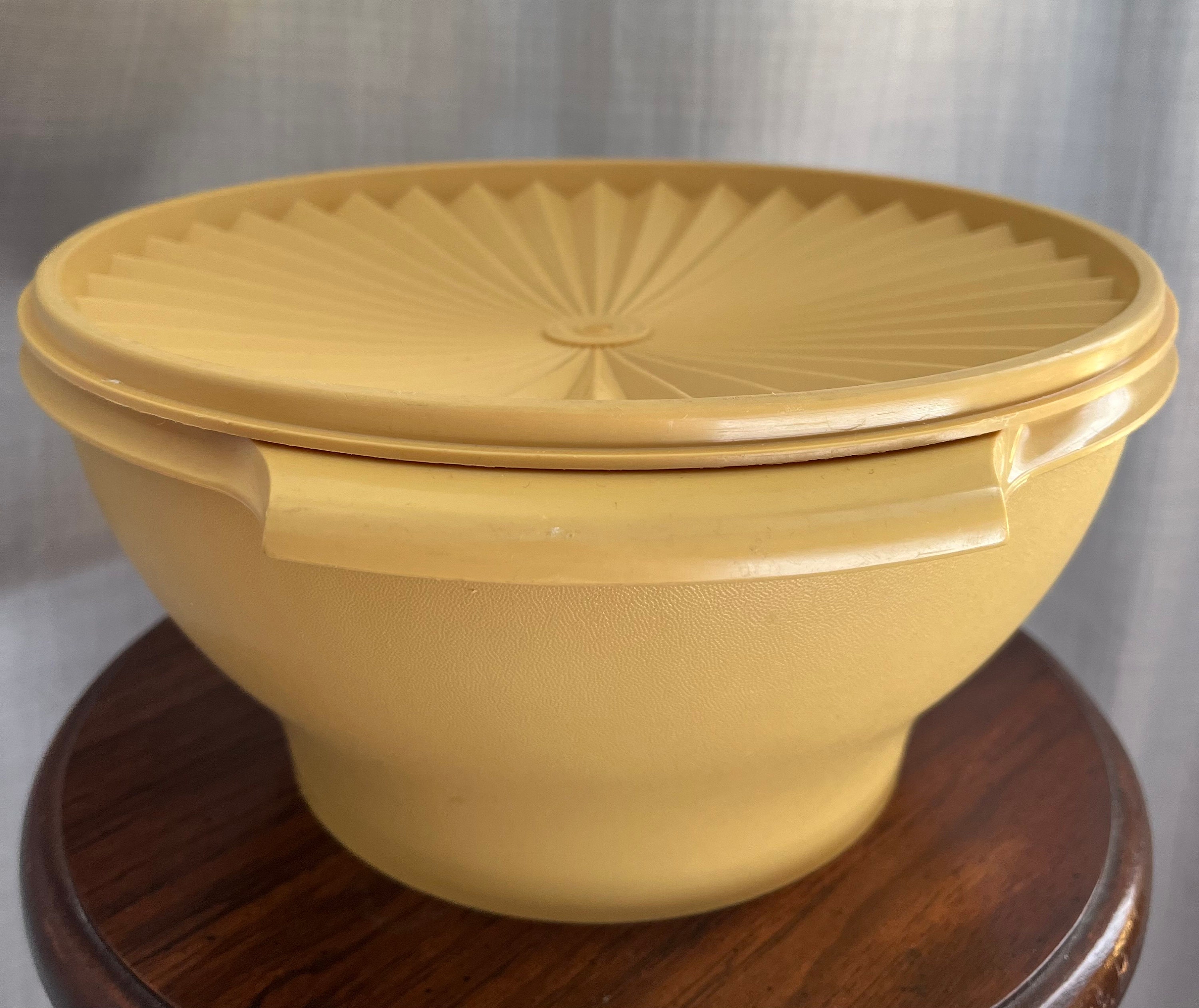 Vintage Harvest Gold Tupperware Servalier Salad Serving Bowl - Etsy