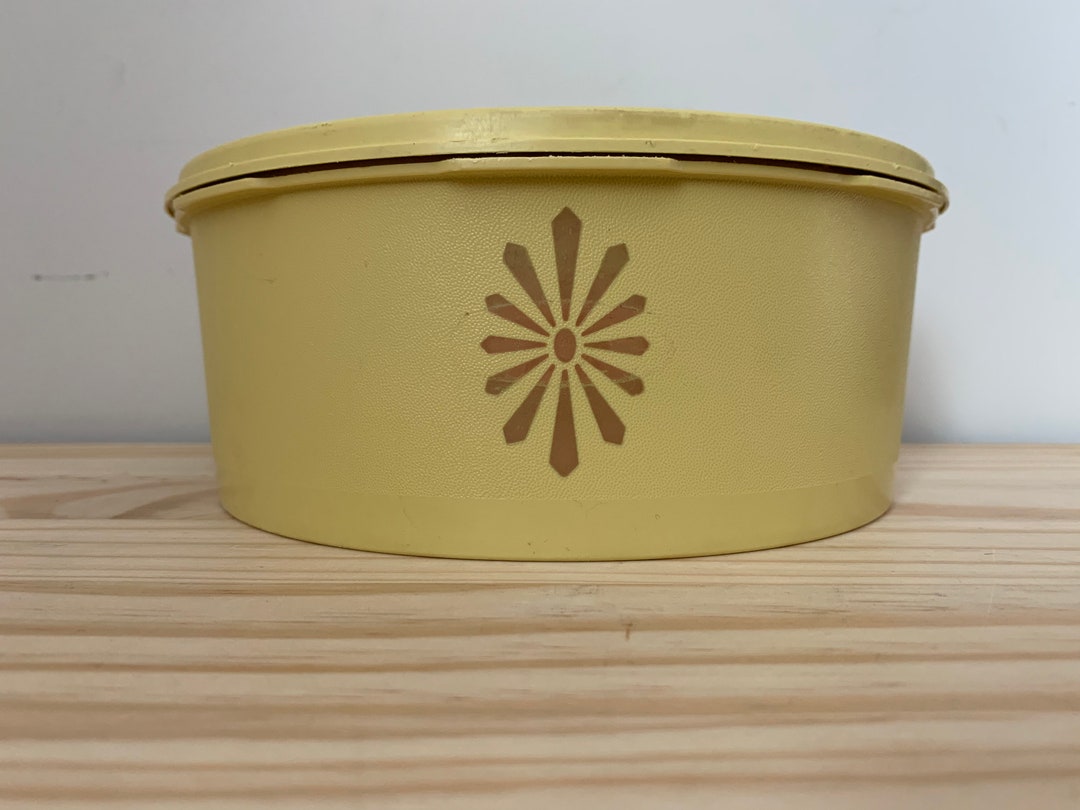 Vintage Tupperware Stackable Yellow Food Canister 1204-9 With Matching ...