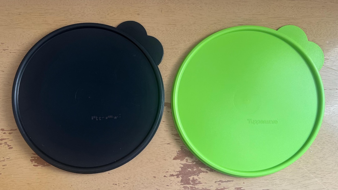 Vintage Tupperware Butterfly Tab Lid 7-5/8” Replacement Seal Double Tab ...