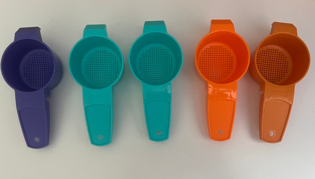 Vintage Tupperware Gadget Mini Sifter - Tea Strainer 879 - 4 to Choose ...