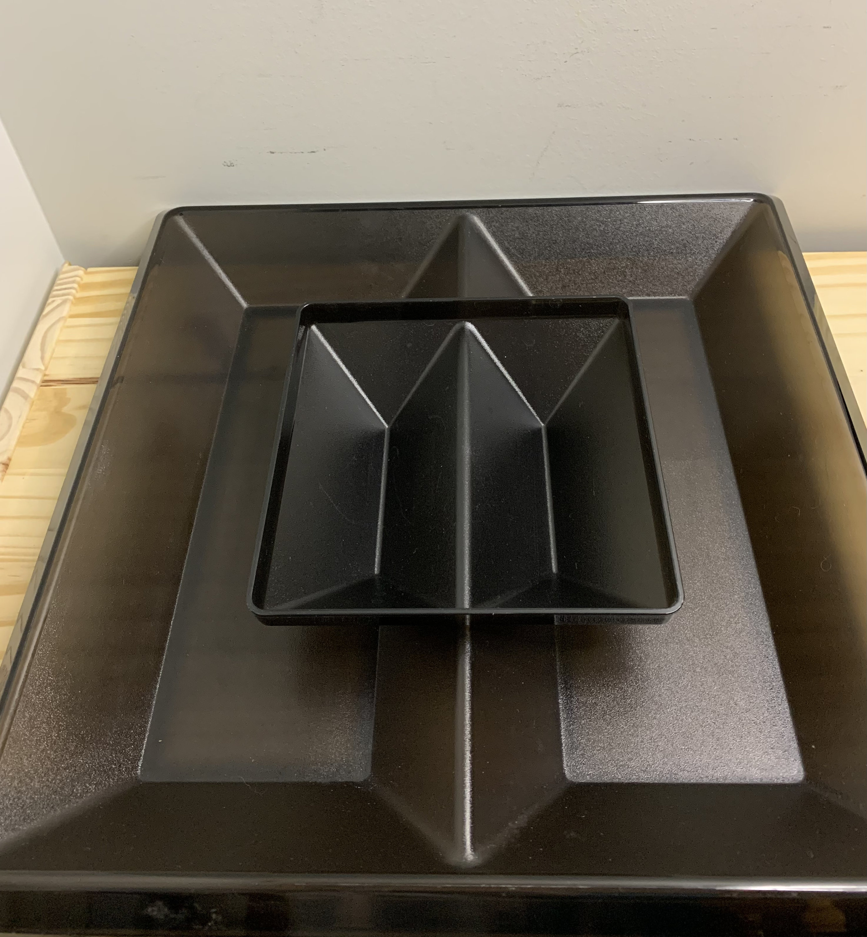 Vintage Brown Tupperware 14 the Get Togethers Buffet Serving Set 1385 2 ...