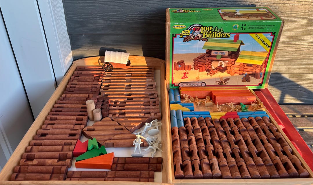 Vintage 1995 Paul Bunyan Classic Log Builders Fort Apache Set by Good ...