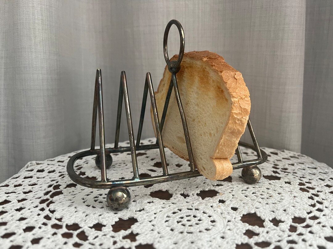 Vintage Silver Plated Footed Toast Stand Holds 6 Pieces Breakfast Table ...