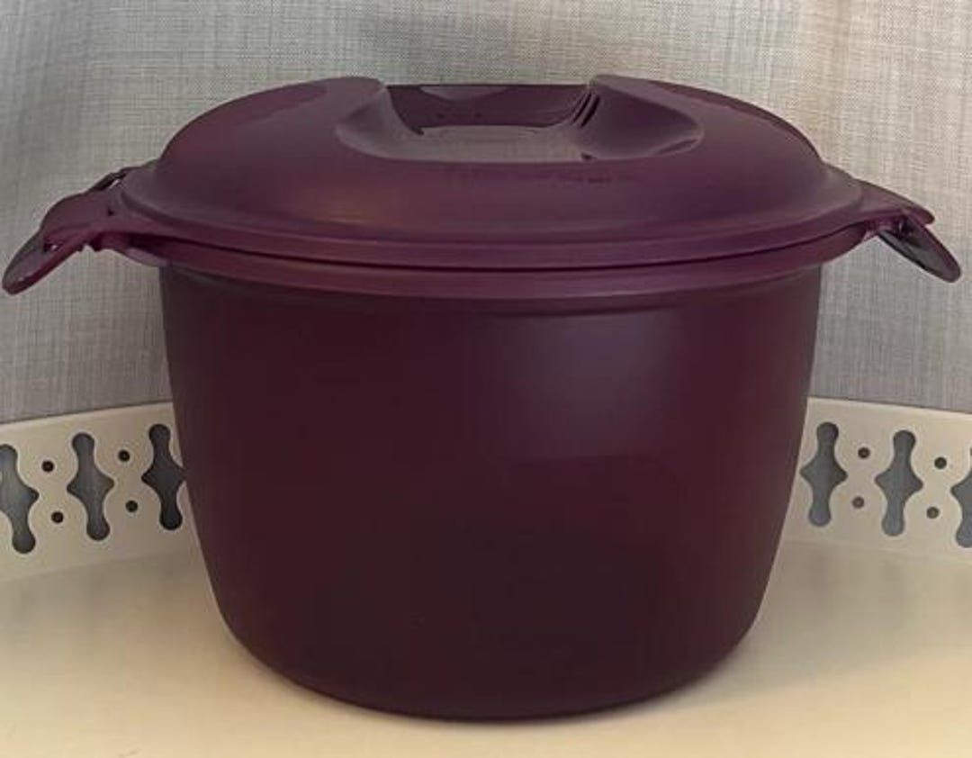 Vintage Tupperware Microwave Rice Cooker 2.2L, With Foam Catcher & Lid ...