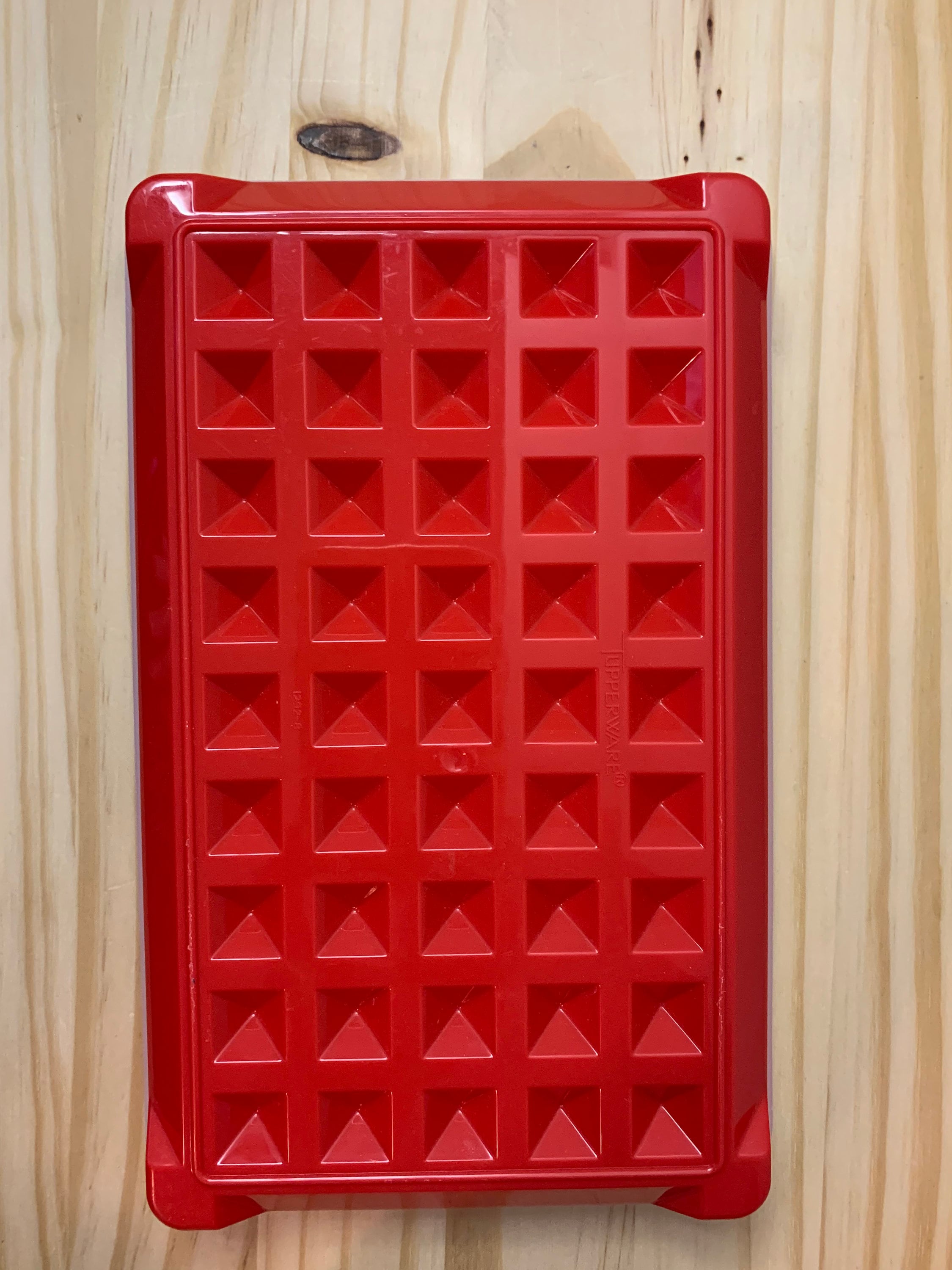Vintage Tupperware Paprika Red Meat Keeper Deli Food Storage Container ...