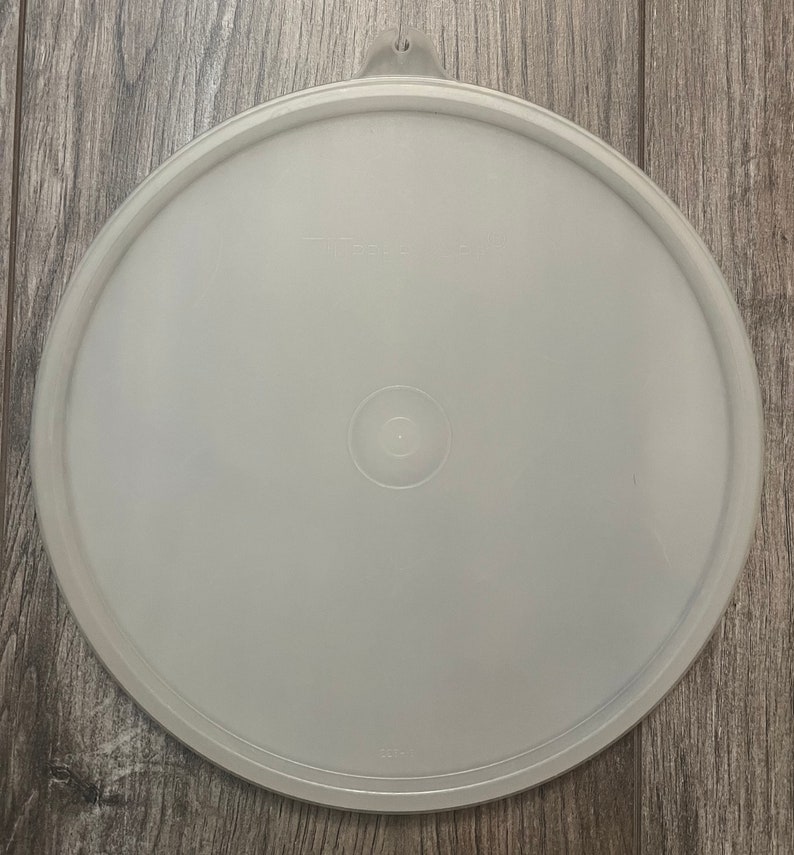 Vintage Tupperware Round Flat-out Lids With Split Tabs 5454A 6 Diameter ...