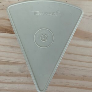 Vintage Almond Tupperware Pie Wedge Stacker Food Storage Container 269 ...