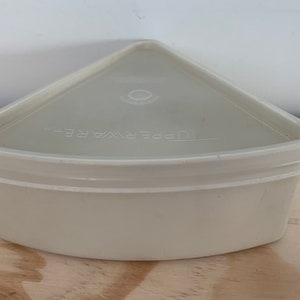 Vintage Almond Tupperware Pie Wedge Stacker Food Storage Container 269 ...