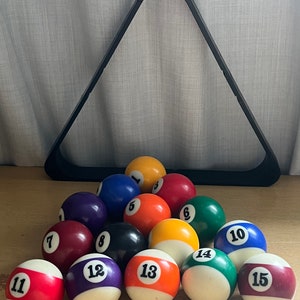 Vintage Bakelite Complete Set of Billiards Balls Numbered 1 -> 15 ...