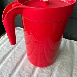 Red Tupperware Juice Jug Water Container 8029A With Lid 1418 / 8030A ...