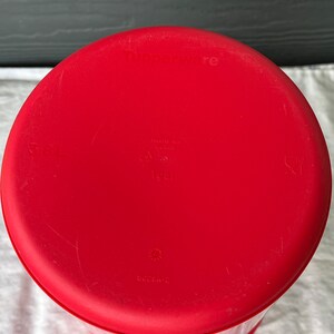 Red Tupperware Juice Jug Water Container 8029A With Lid 1418 / 8030A ...