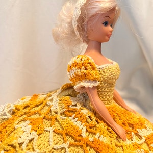 Vintage Southern Belle Barbie Dolls Crocheted Hoop Skirt Ball Gowns ...