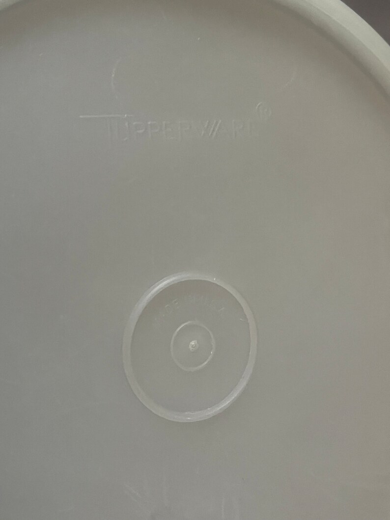 Vintage Clear Tupperware Round Lids With C Tabs 227, 6 Diameter ...