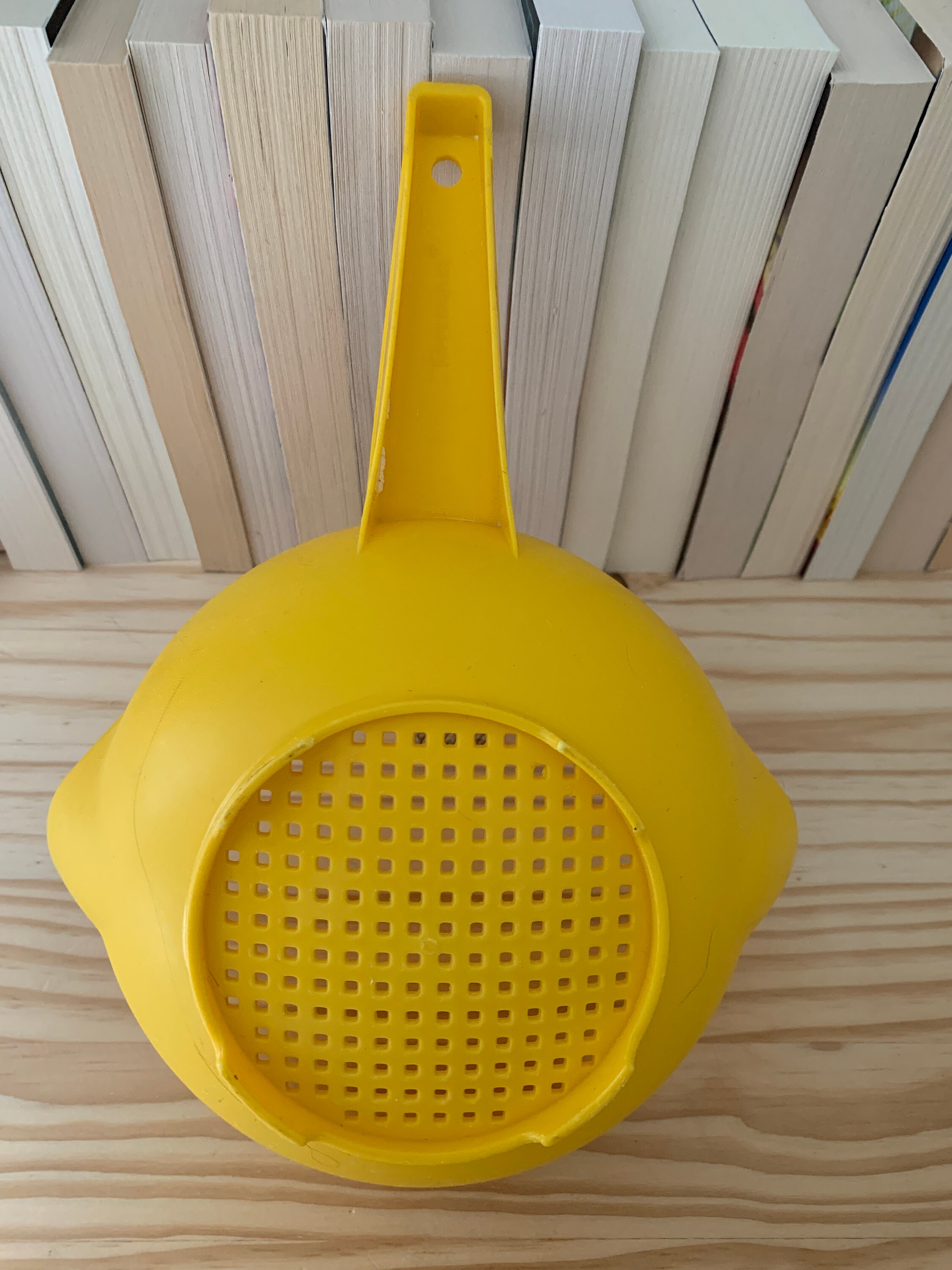 Small Butter Yellow Vintage Tupperware Strainer Colander With Handle ...