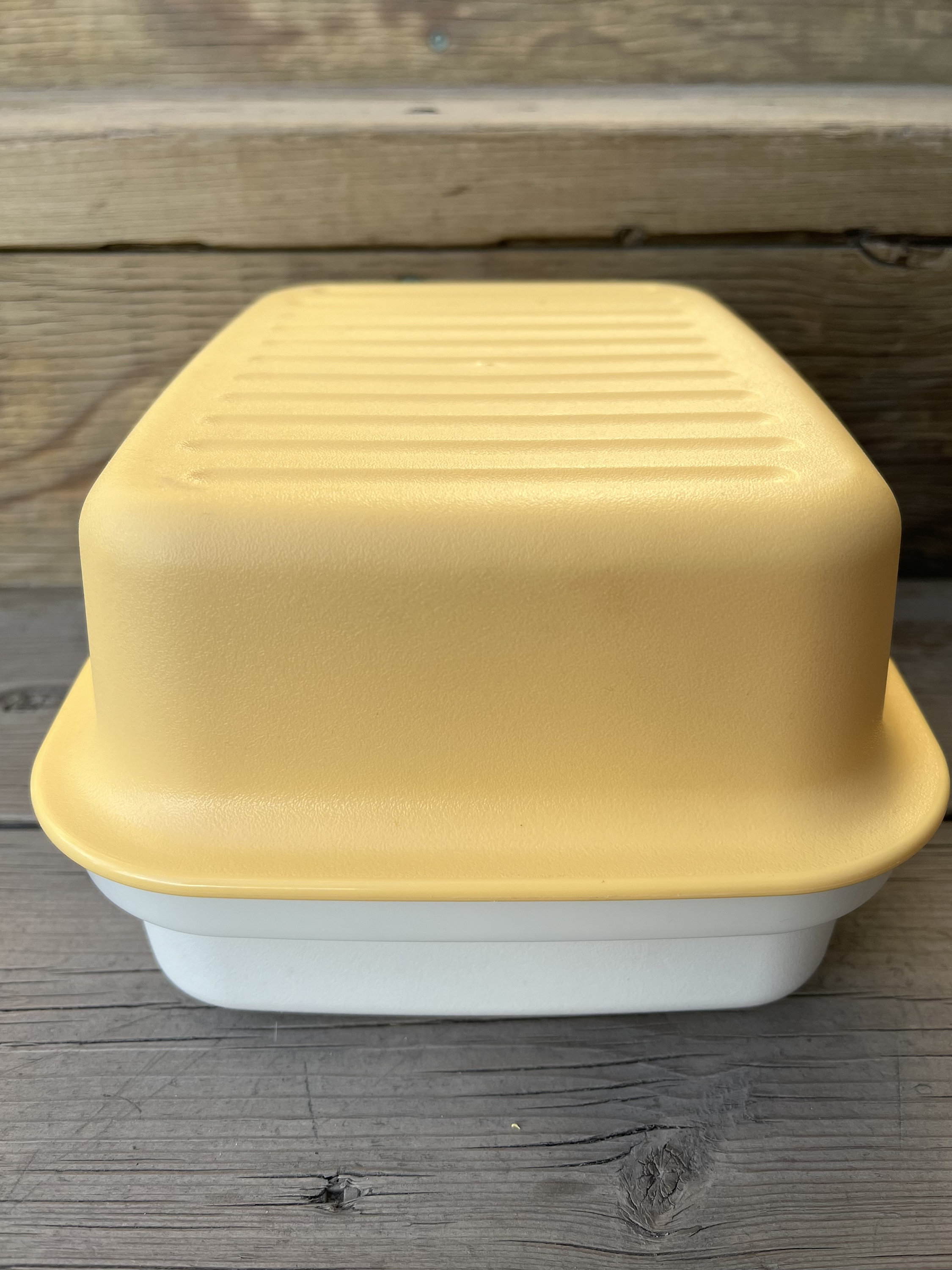 Vintage Tupperware Food Storage Container Butter Yellow / White 1521 / ...