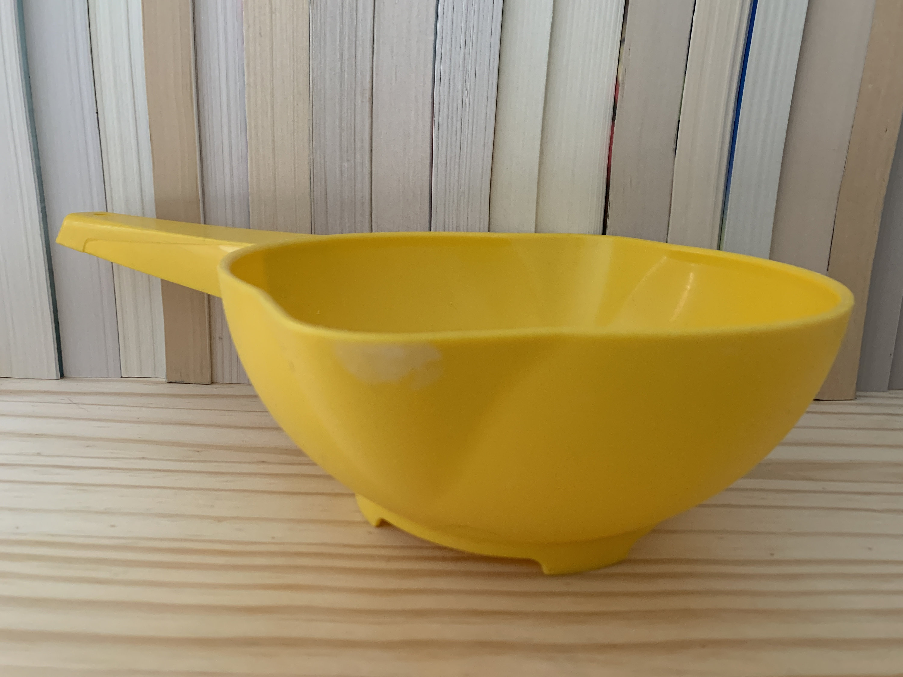 Small Butter Yellow Vintage Tupperware Strainer Colander With Handle ...