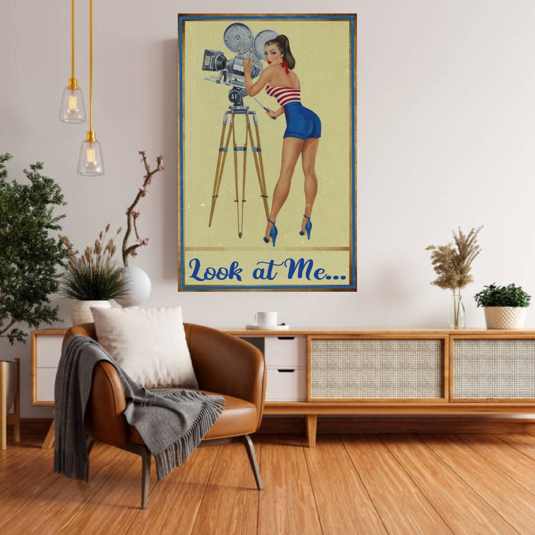 Retro Woman Poster, Look at Me Poster, Wall Decor Classic Poster, Home ...
