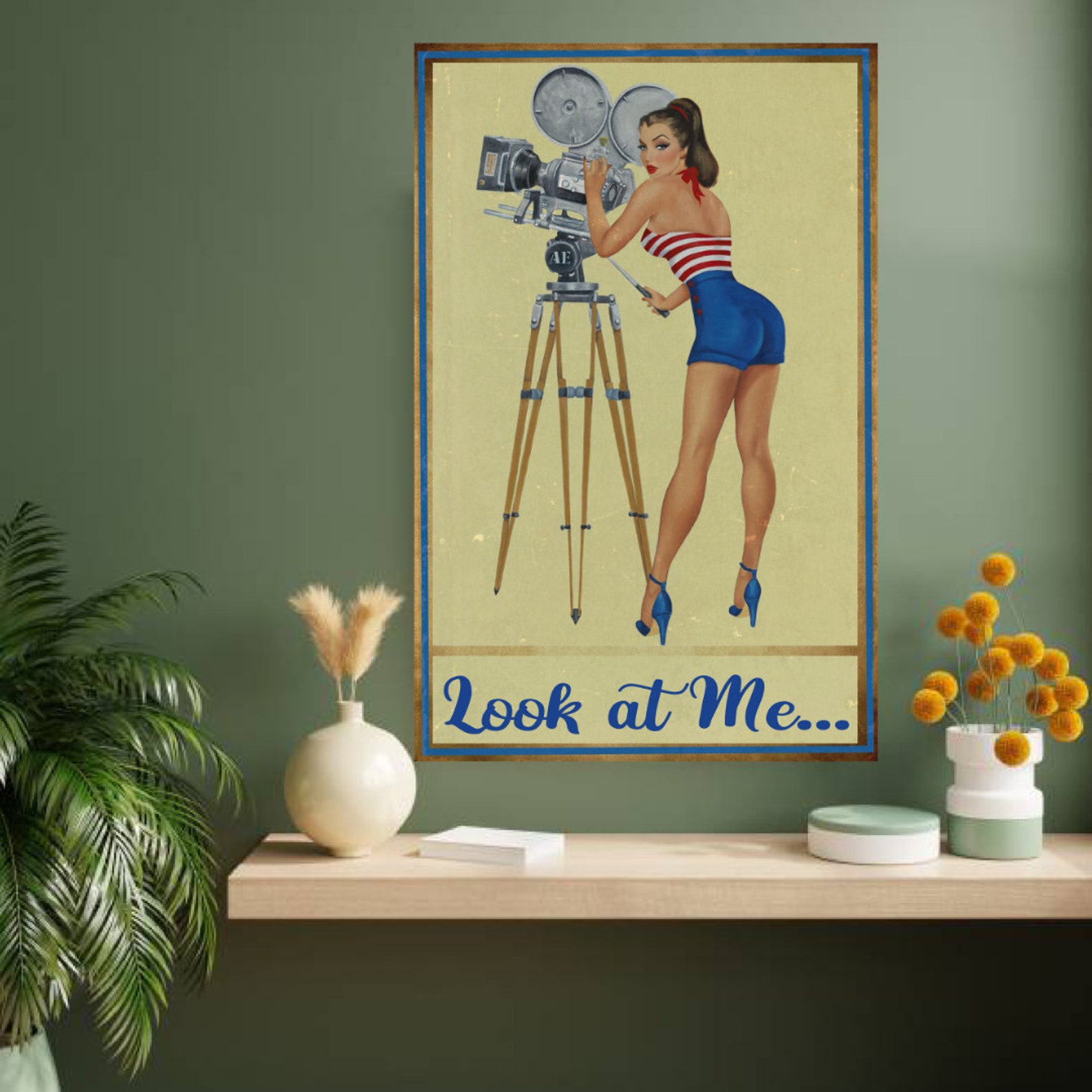 Retro Woman Poster, Look at Me Poster, Wall Decor Classic Poster, Home ...