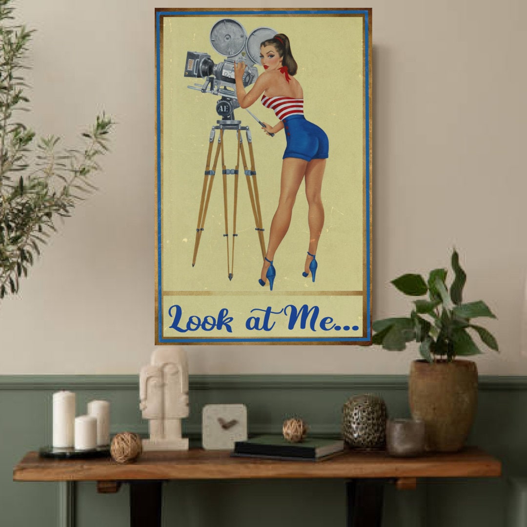 Retro Woman Poster, Look at Me Poster, Wall Decor Classic Poster, Home ...