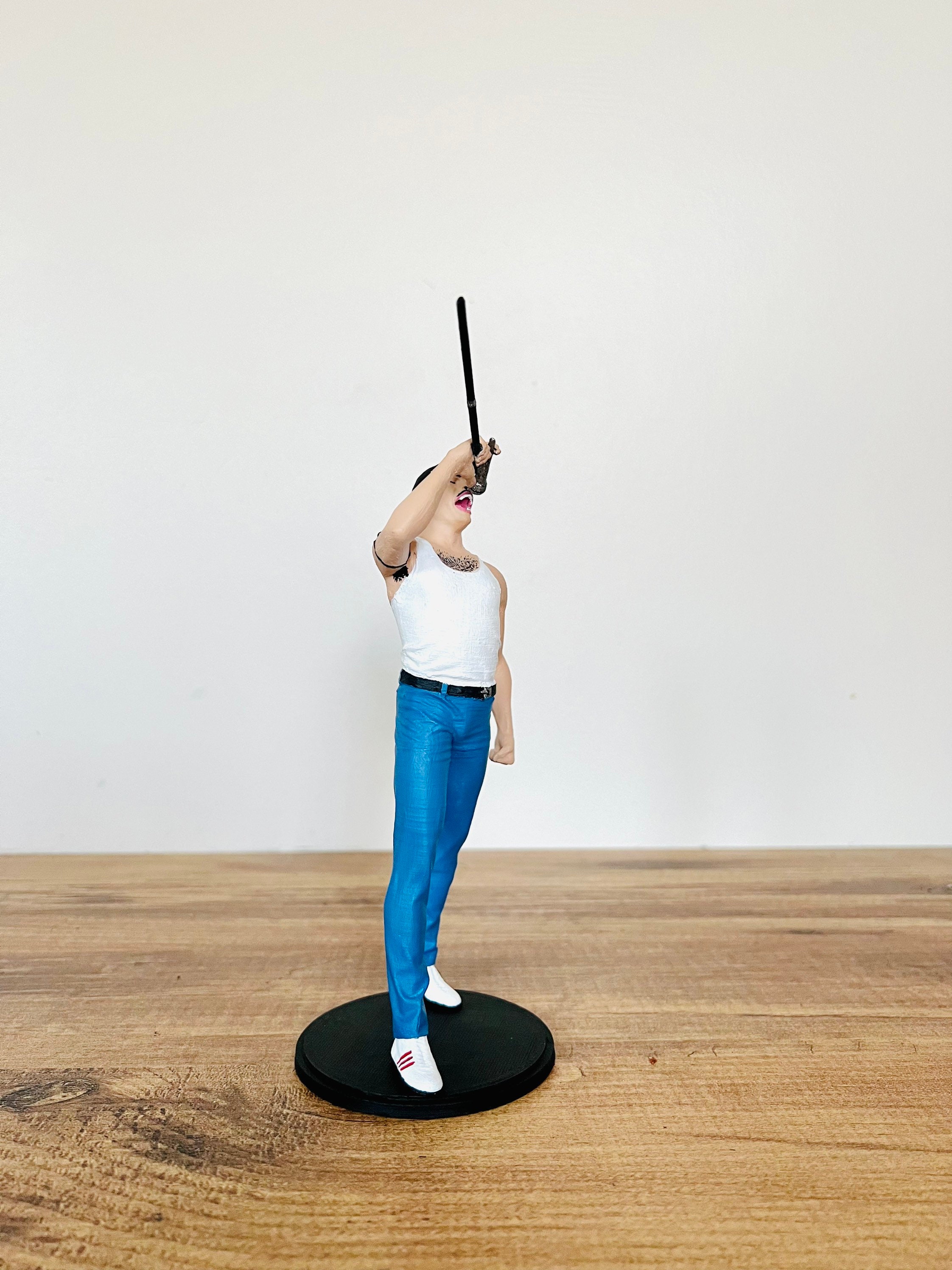 Freddie Mercury Statue , Freddie Figure, Queen - Etsy