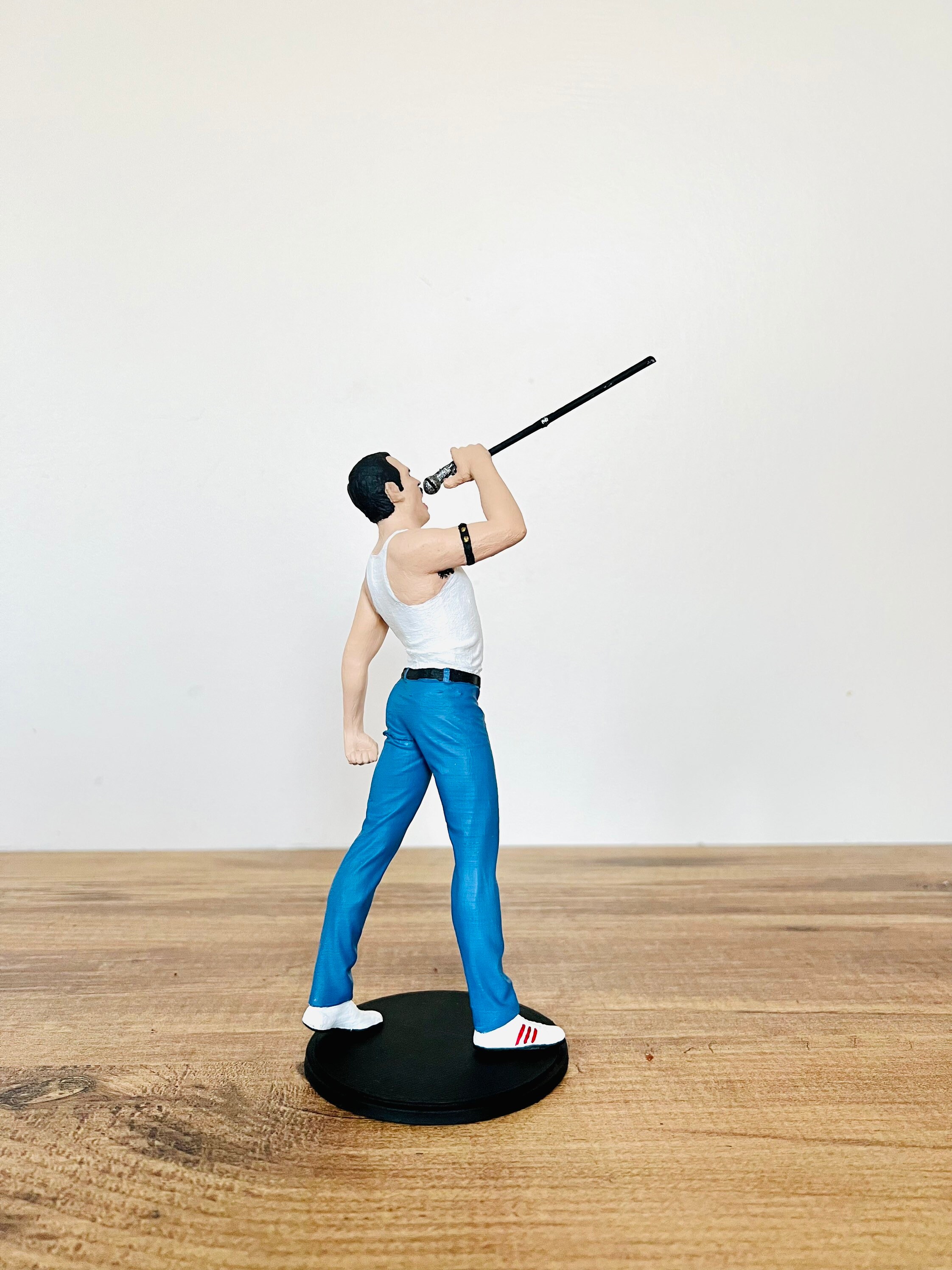 Freddie Mercury Statue , Freddie Figure, Queen - Etsy