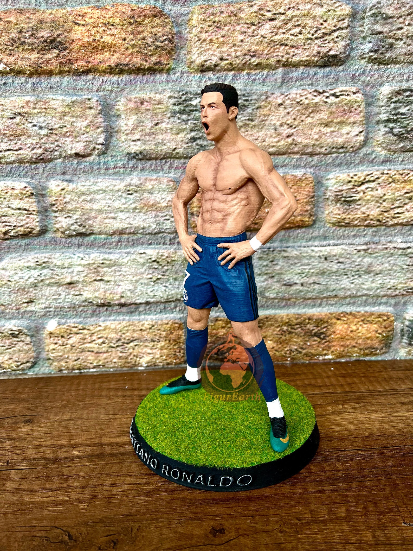 Cristiano Ronaldo , CR7 Figure , Ronaldo Statue - Etsy