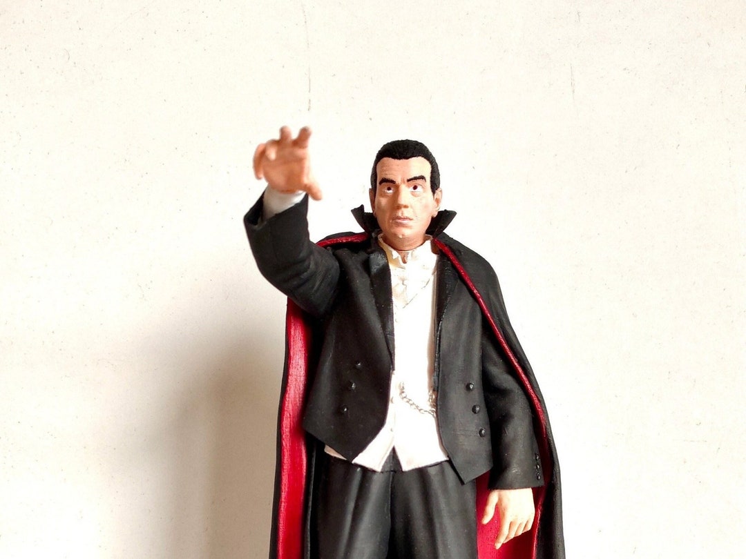 Count Dracula Figure,horror Film Characters,dracula Vampire Figurine ...