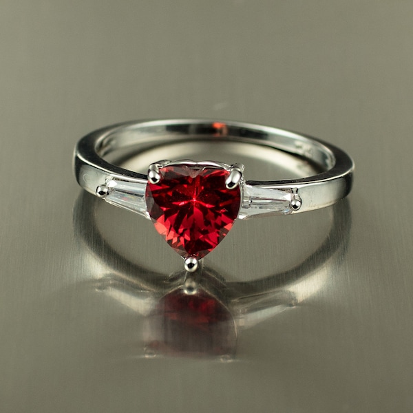 July Birthstone Ring - Etsy