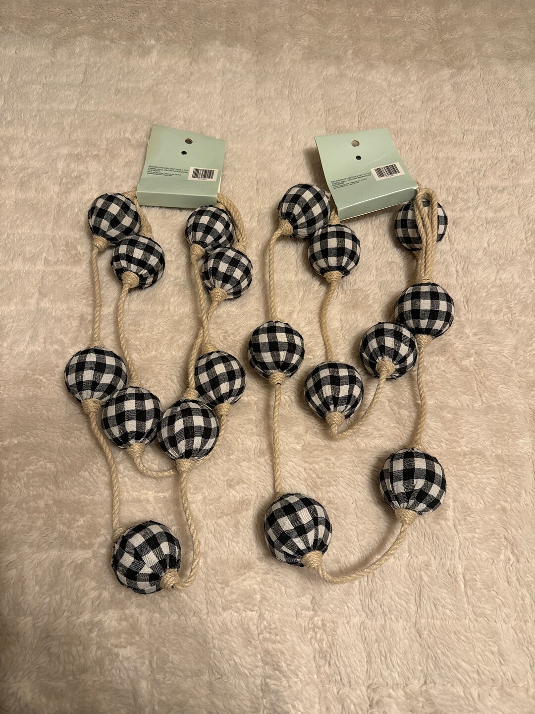 Checkerd Black White Pom Balls Garland - Etsy
