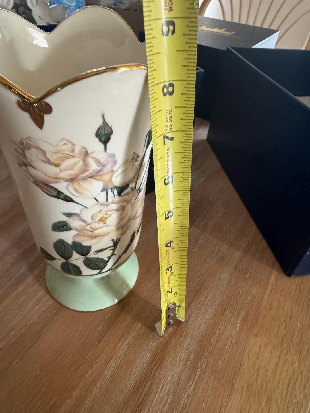 Smithsonian Collection Rose Vase by Goebel in Box - Etsy