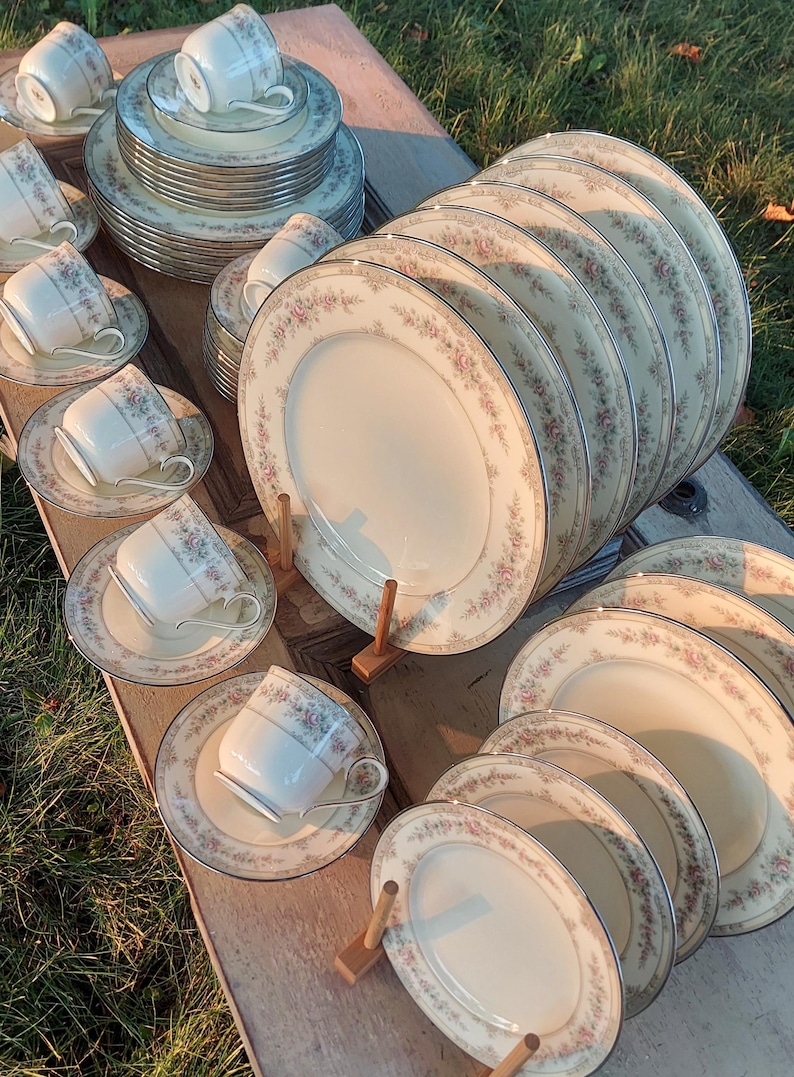 Noritake Bone China Dinnerware Set, Shenandoah 9729, 48 Piece, Yellow Ivory Plantinum Fine China ...