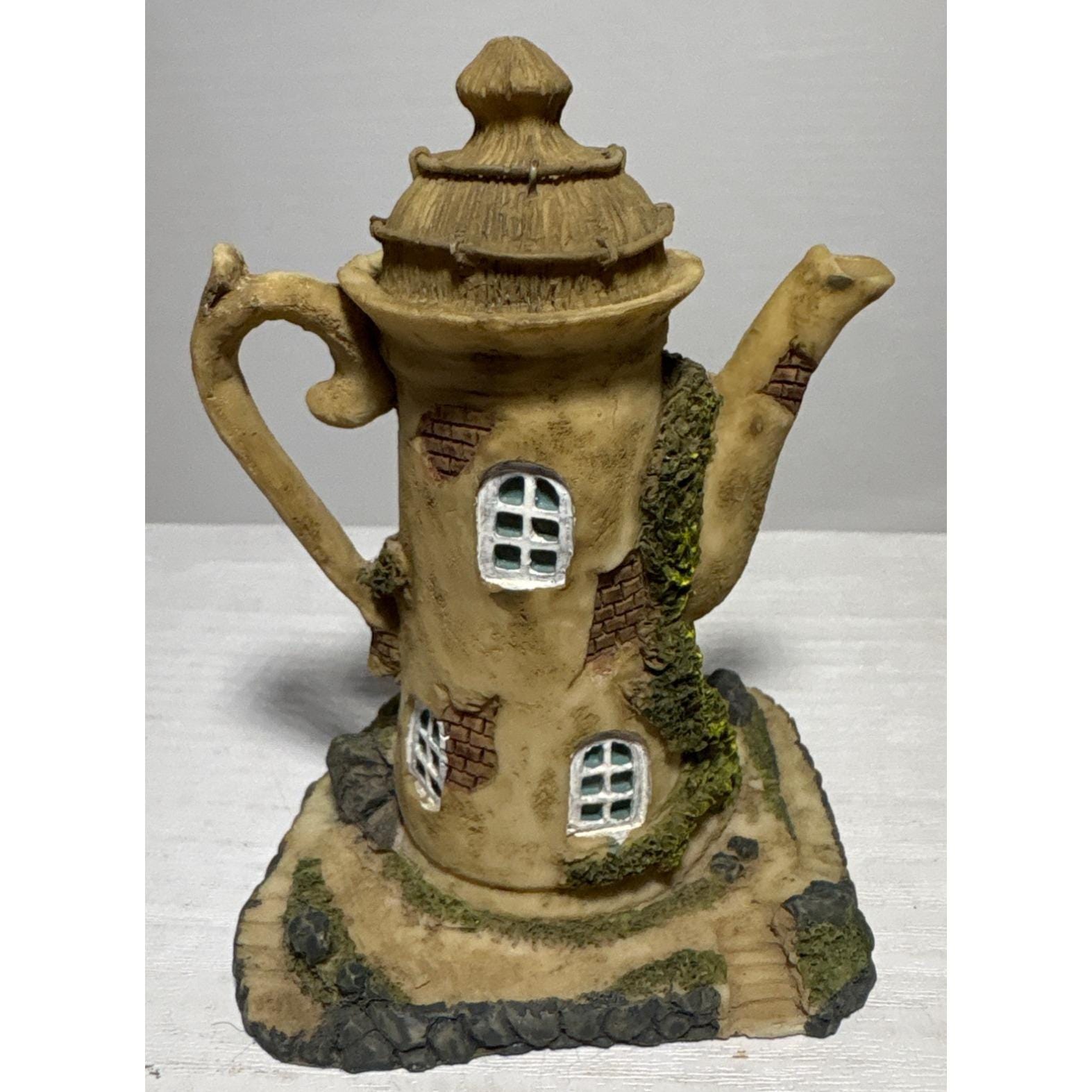 Hamlet Quartz Tea Kettle Shaped Clock Cottage Style Resin Decor Vintage ...