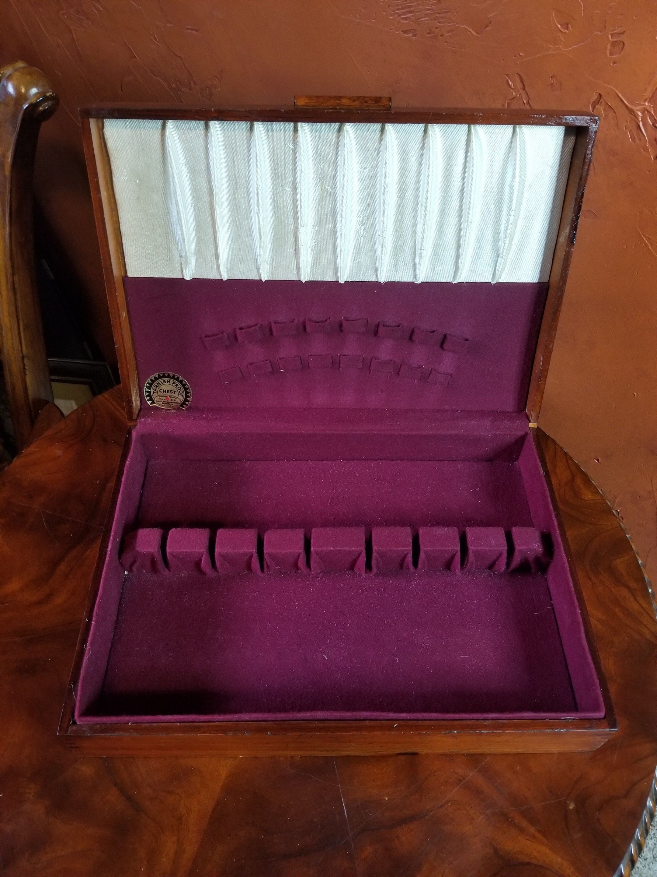 Vintage 1940s "tarnish-proof Chest" Silverware/flatware Case With Rich ...