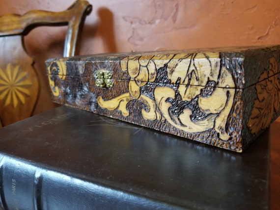 Exquisite Flemish Art/Pyrography -- Hand Tooled, Turn… - Gem