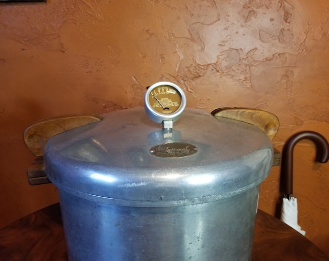 Excellent Vintage Pressure Cooker 1940s - Etsy