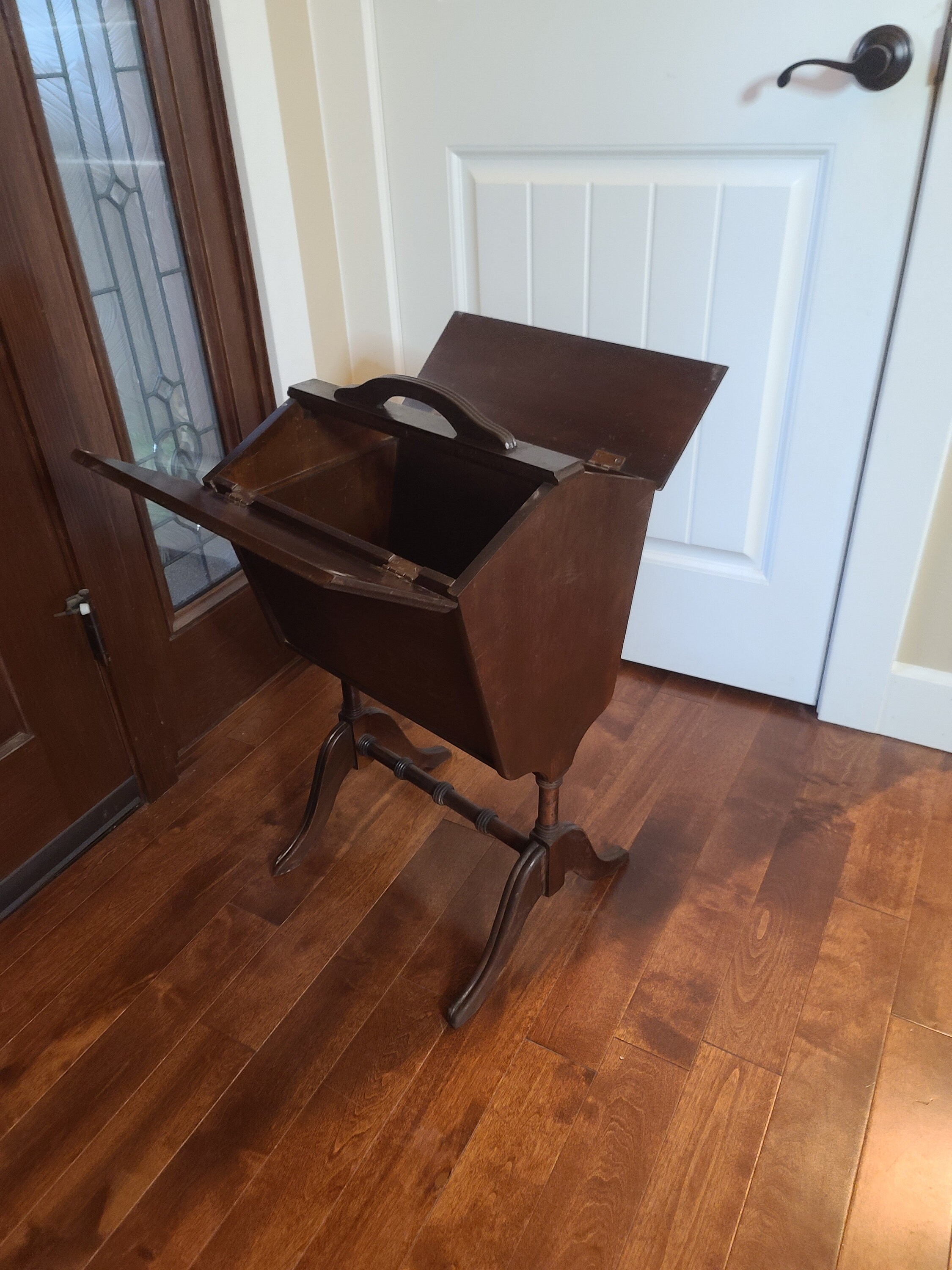 Wonderful, Large, Solid Mahogany Antique Sewing Box/caddy on Built in ...