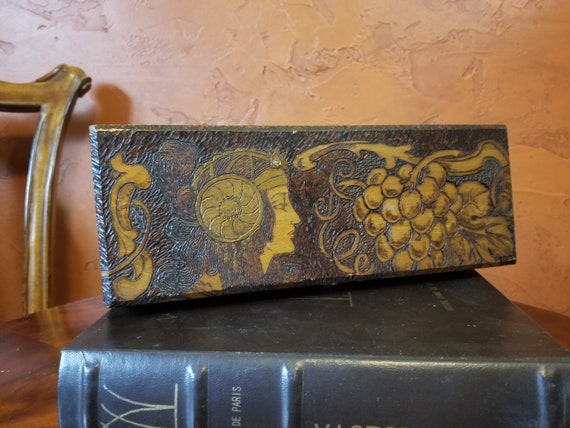 Exquisite Flemish Art/Pyrography -- Hand Tooled, Turn… - Gem