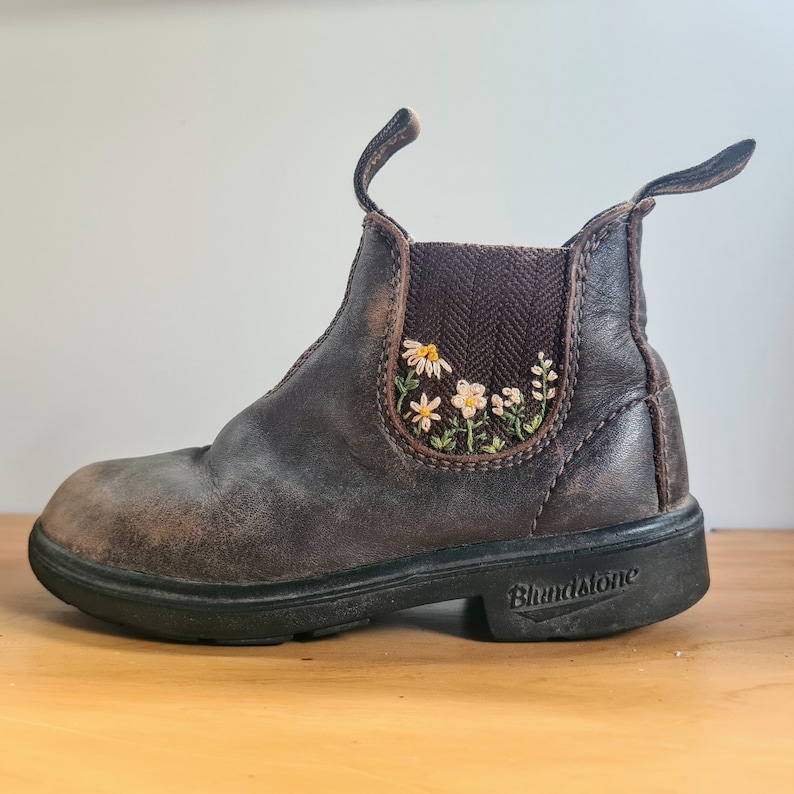 Custom Blundstone Boot Embroidery- Flower Girl /wedding - Etsy