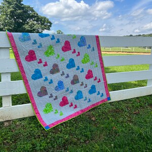 Heart Strings Quilt Pattern - PAPER Version - 3 Sizes - Confident ...